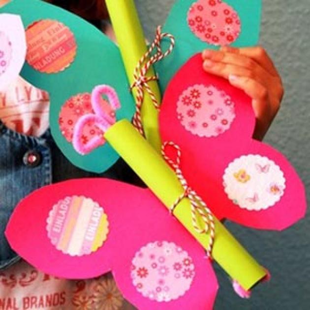 Fluturi de hartie – martisoare create de copii | SfatulMamicilor.ro
